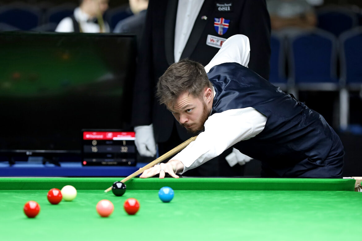 Twelve Remain After Opening Day of Q Tour Global Play-Offs - WPBSA